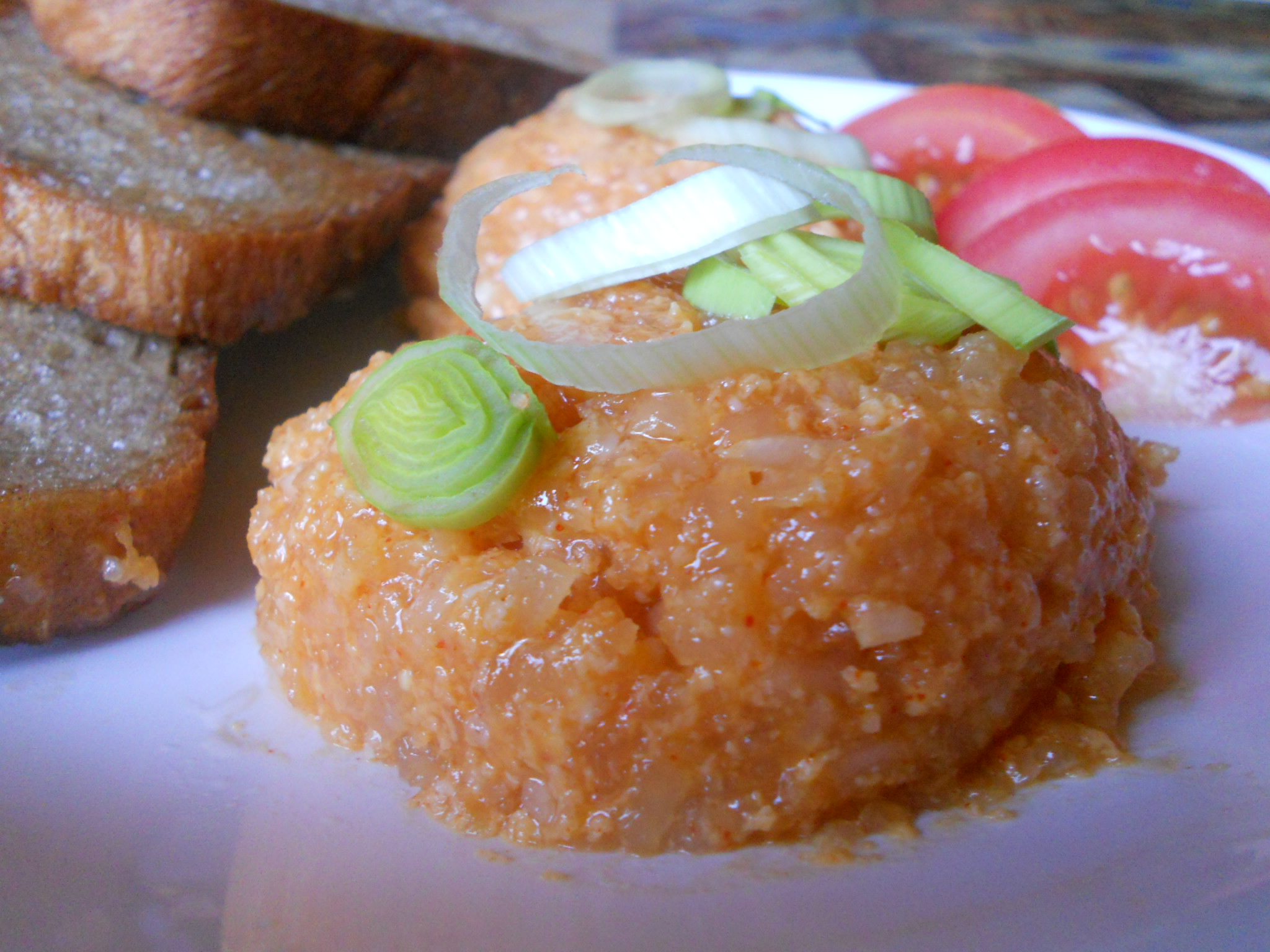 Recept: Tatarák z tvarůžků | Tradičnírecepty.cz