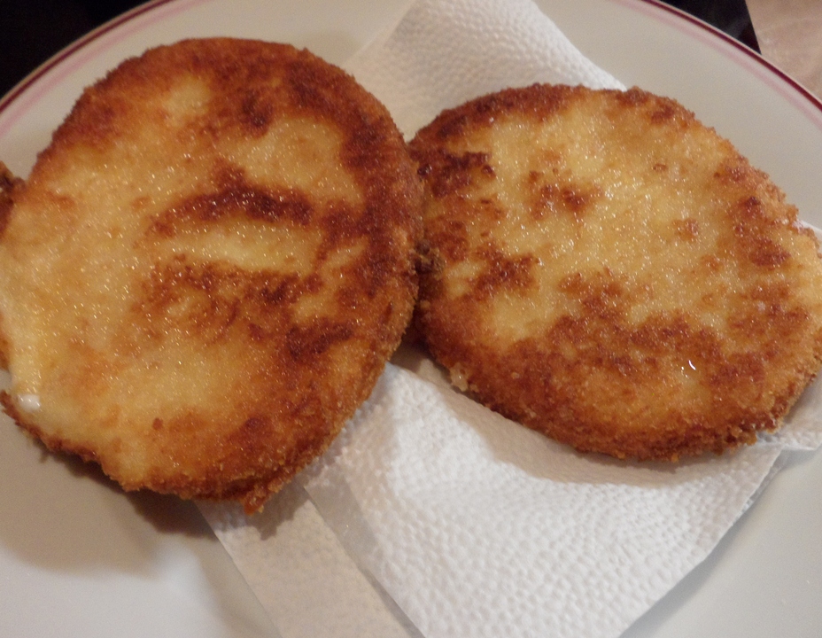 Recept: Smažený sýr alias Smažák | Tradičnírecepty.cz