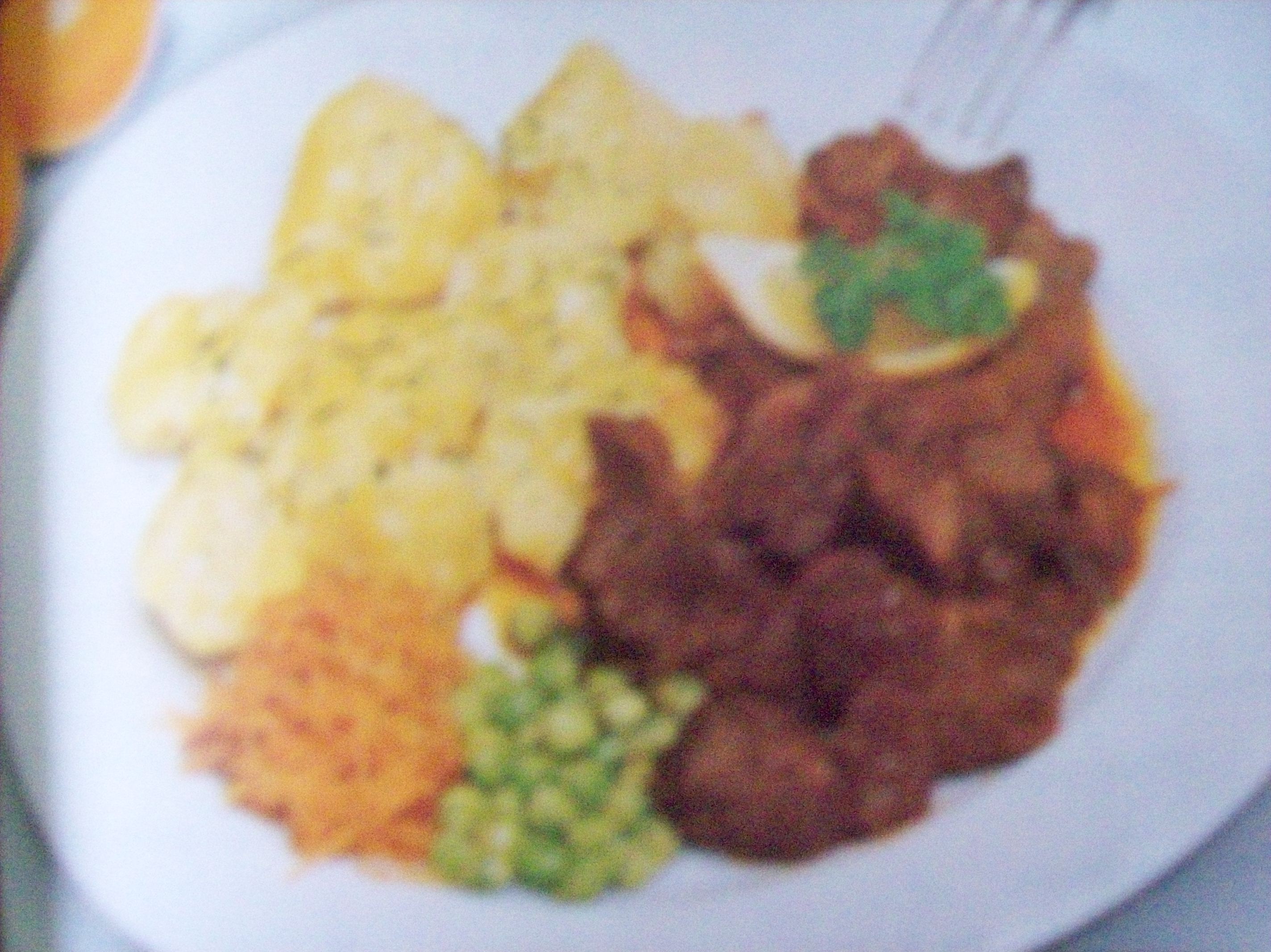 Recept: Telecí maso na paprice podle tety Běty | Tradičnírecepty.cz