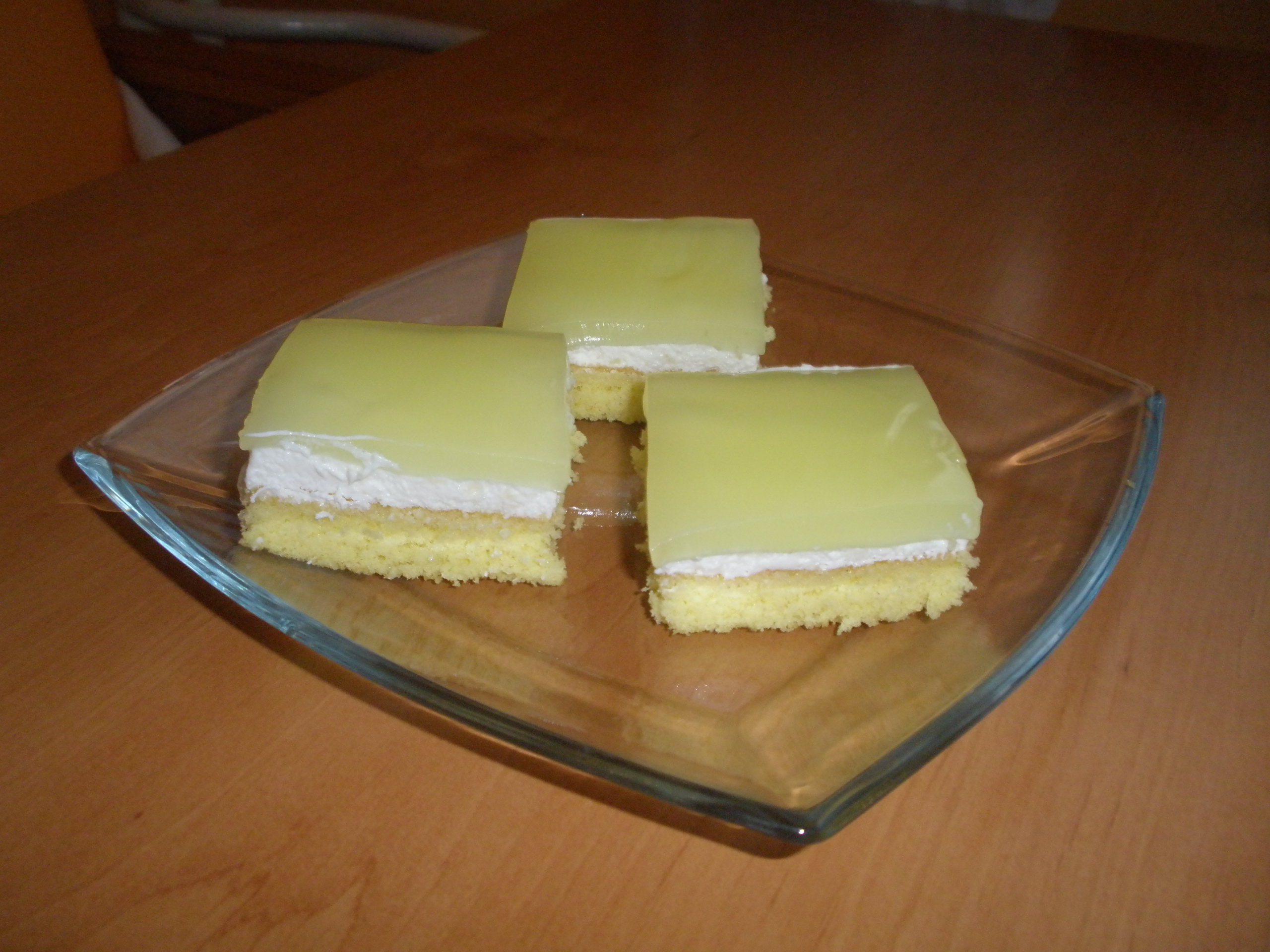 Recept: Vitacitová buchta se zakysanou smetanou | Tradičnírecepty.cz