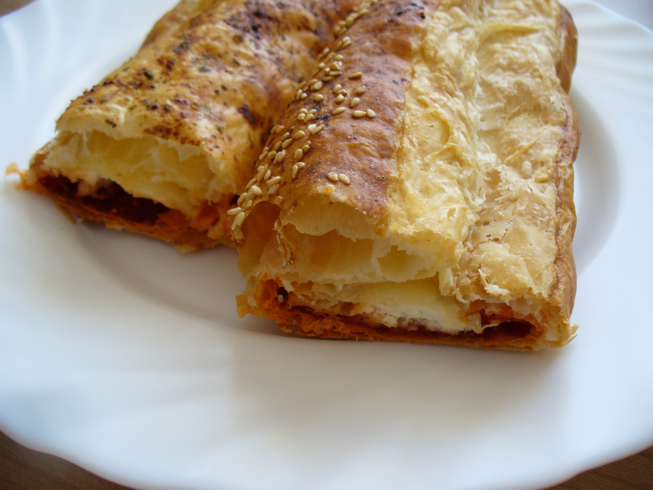 Recept: Lehký slaný štrúdl s lučinou | Tradičnírecepty.cz