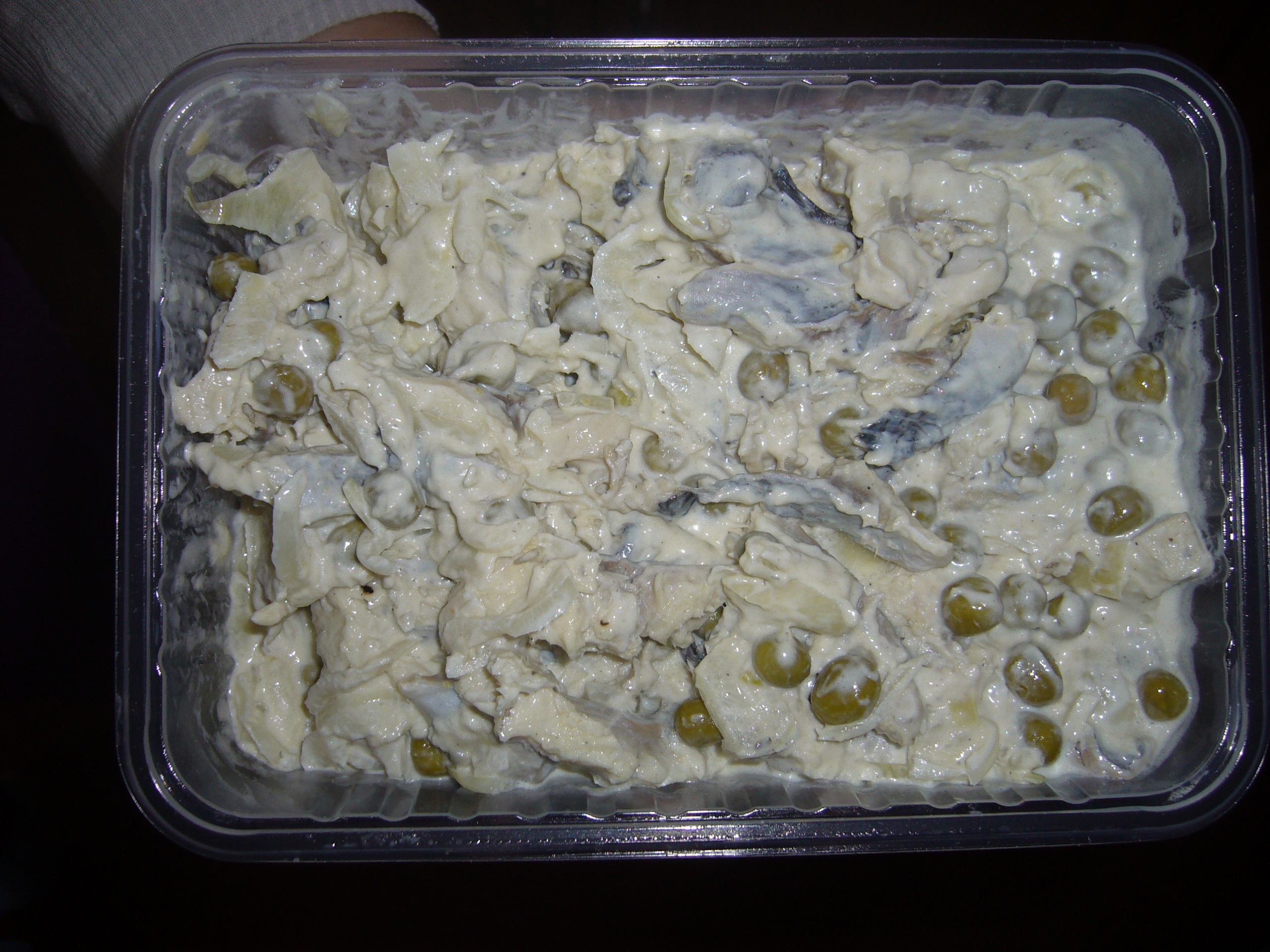 Recept: Domácí rybí salát ze zavináčů | Tradičnírecepty.cz