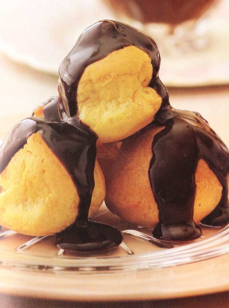 Recept: Profiteroles | Tradičnírecepty.cz