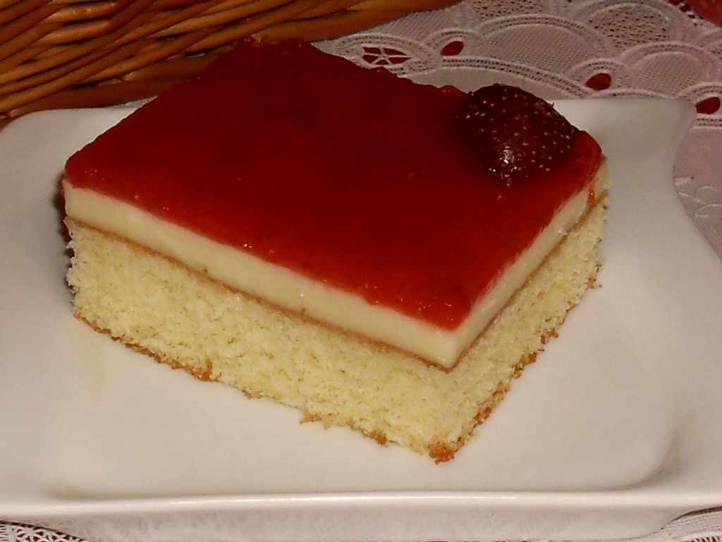 Recept: Buchta s jahodami | Tradičnírecepty.cz