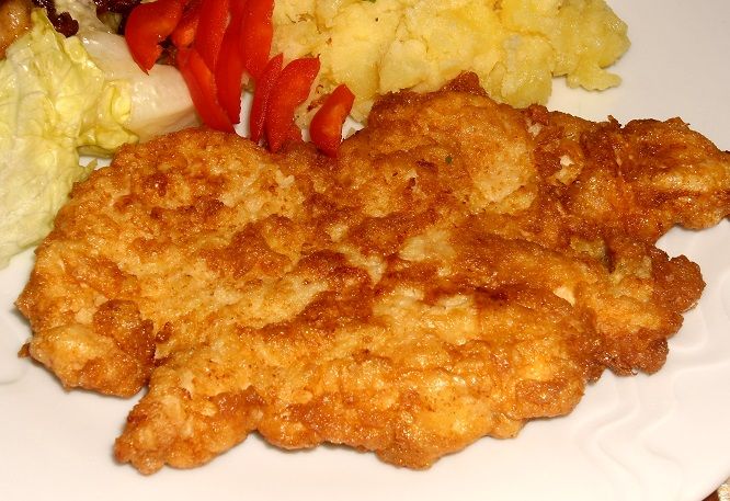 Recept: Kuřecí řízek v těstíčku | Tradičnírecepty.cz