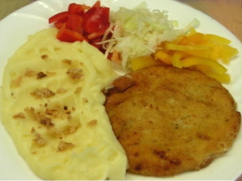 Recept: Rybí karbanátky se sýrem | Tradičnírecepty.cz Recept: Rybí karbanátky se sýrem | Tradičnírecepty.cz